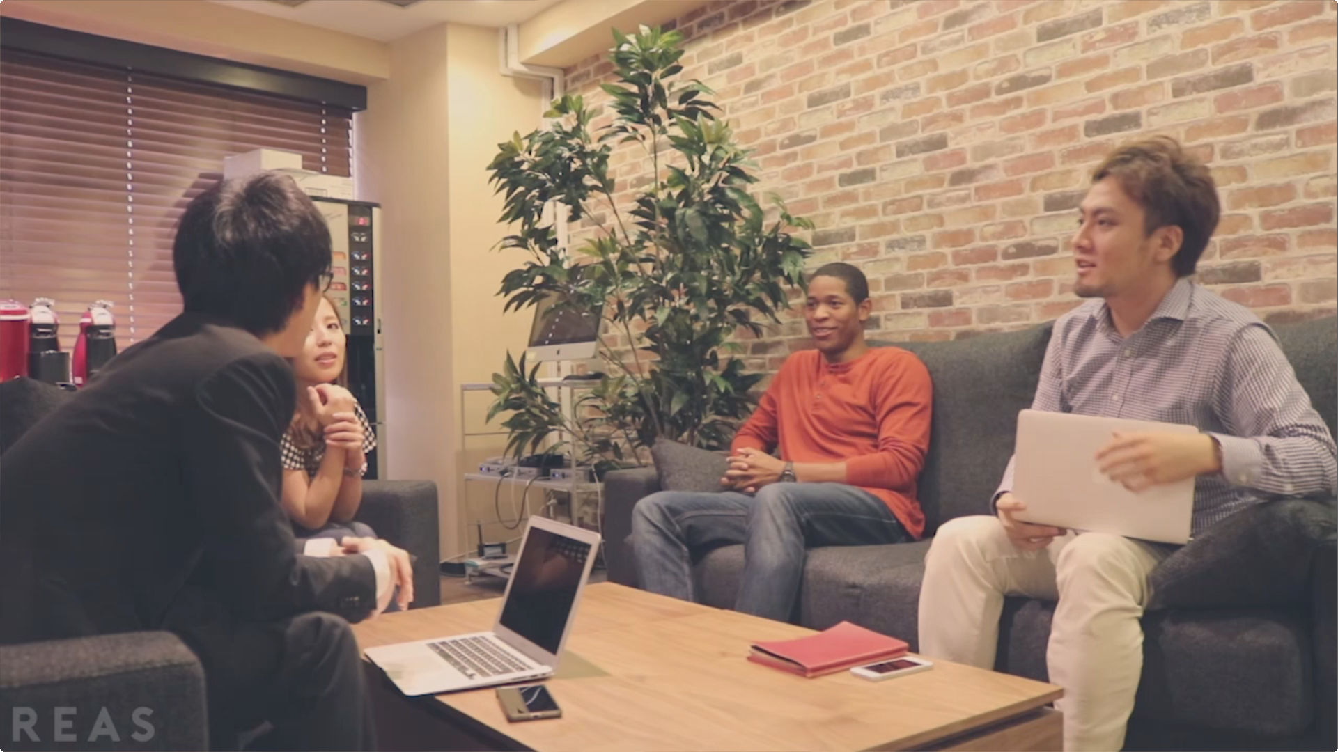 株式会社リアズ